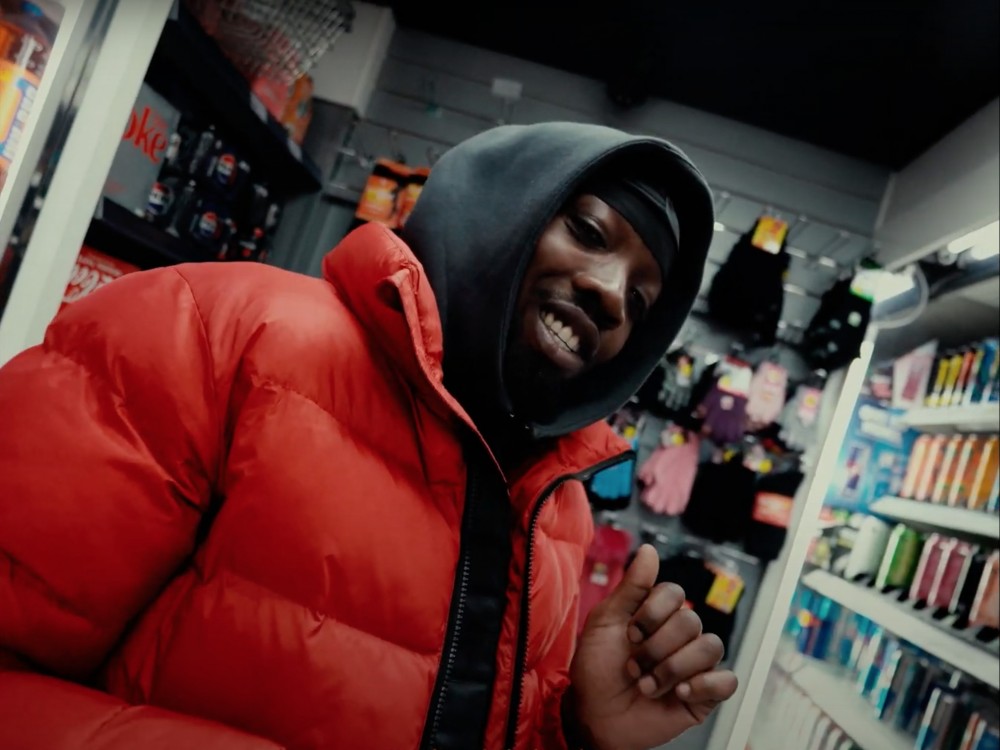 YTN Tee shares visuals for his new single “LIGHTSABER” (prod by AyP ...